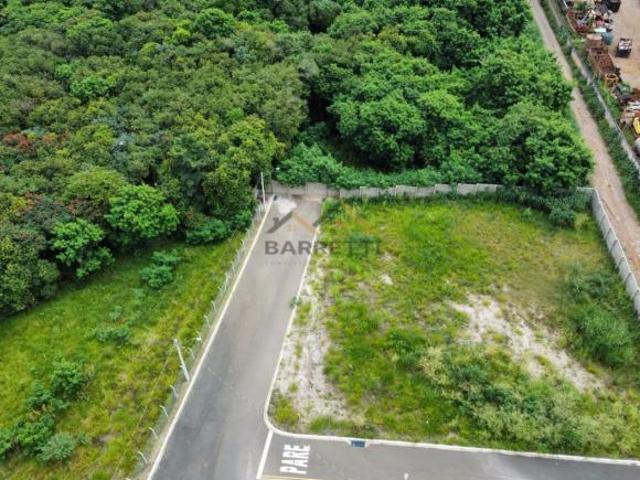 Terreno à venda com 251,31m² no condomínio Terras do Sinhô III, no bairro Morumb