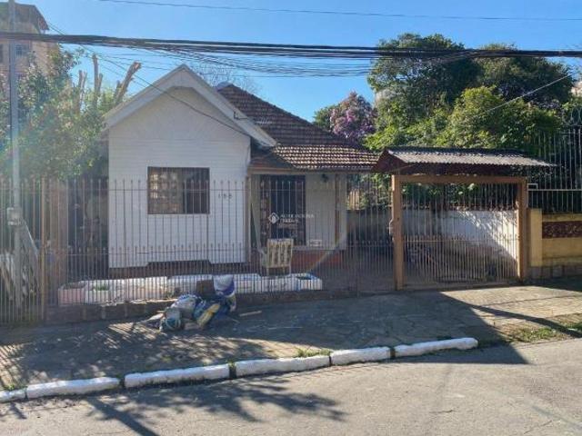Terreno a venda com 275m² e dimensões de 10x27,50