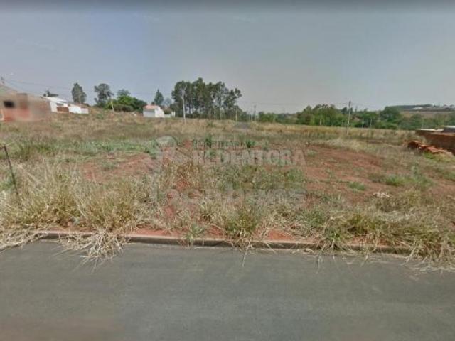 Terreno / À venda com 220 m² em Bady Bassitt