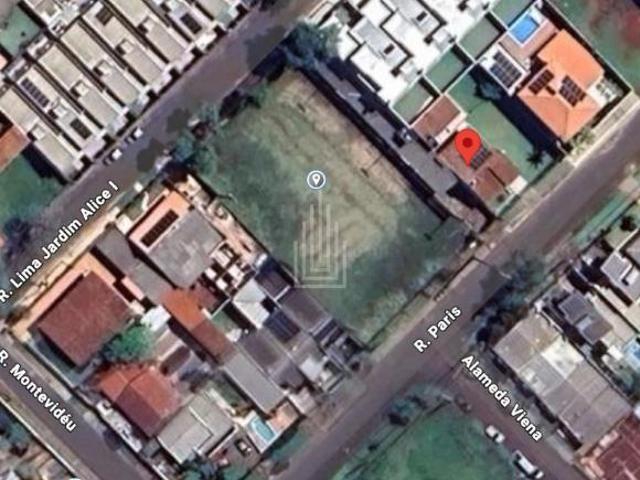 Terreno à Venda com 2.052 m² – Ideal para Condomínio ou Edifício Residencial