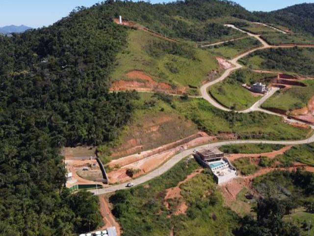 Terreno à venda, com 2.292m² no Condomínio Ecoville, MG