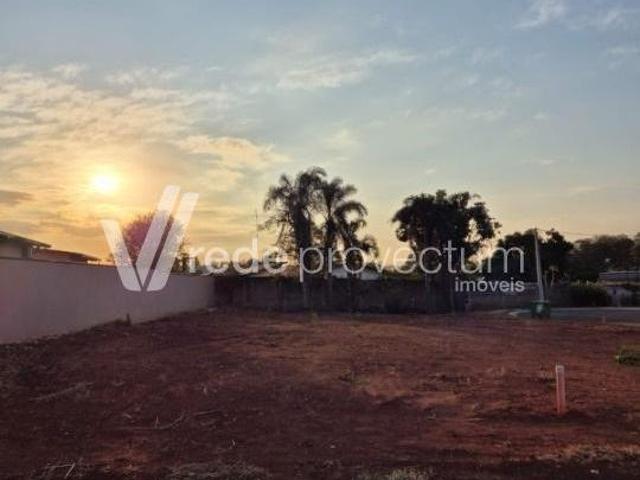 Terreno a venda com 350,00m² a venda no Condominio Residencial das Acácias na ci