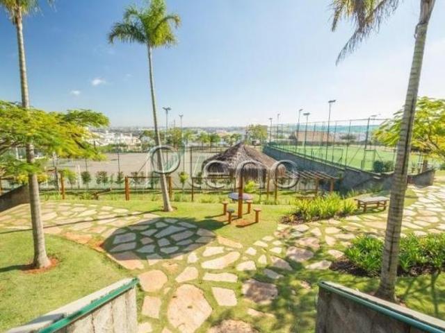 Terreno à venda com 360m² no Swiss Park, em Campinas