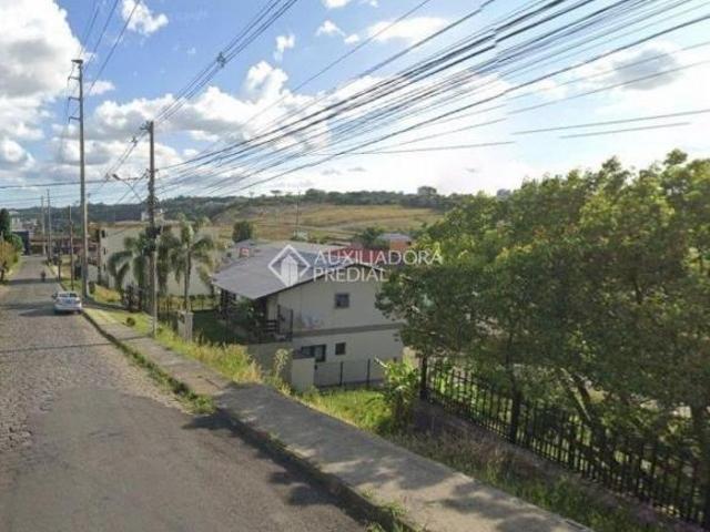 Terreno à venda com 361m², no bairro São Luiz em Caxias do Sul