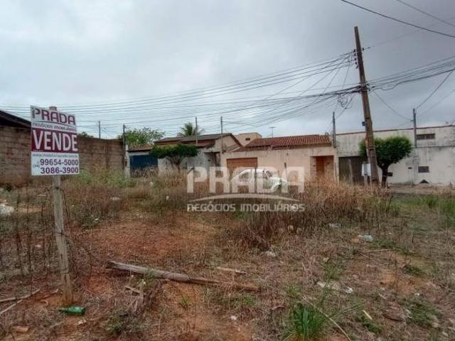 Terreno à venda com 371 m² Planalto Uberlândia/MG