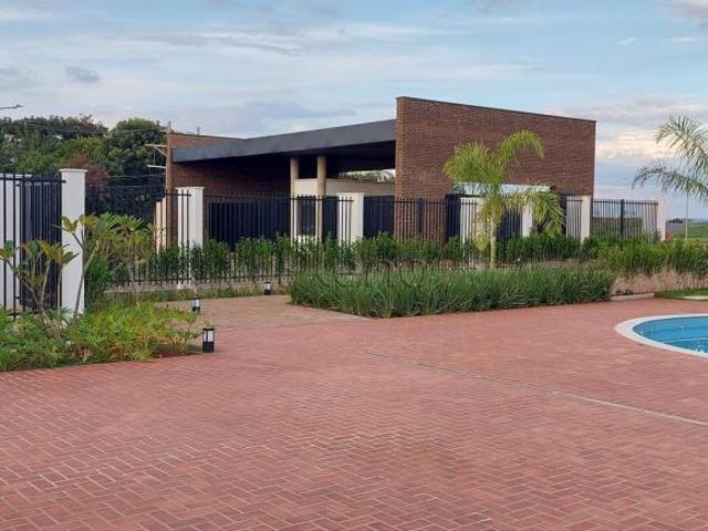 Terreno a venda com 300m² no Portoville Parque Betel Residencial, Paulínia