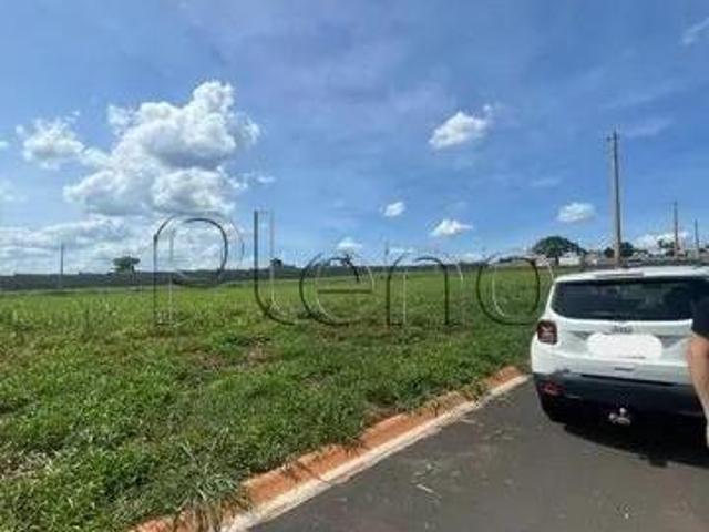 Terreno à venda com 300m² no Residencial Porto Ville São Luiz, em Paulínia