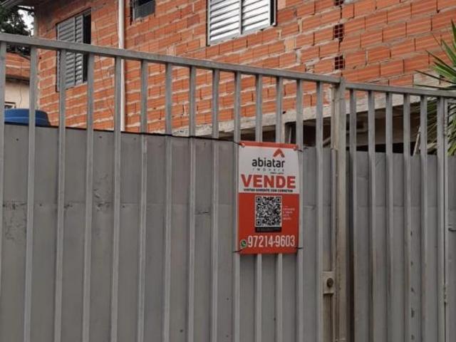 Terreno à venda com 326m², 3 casas e 2 salões Jardim Maria Rosa Taboão da Serra/SP