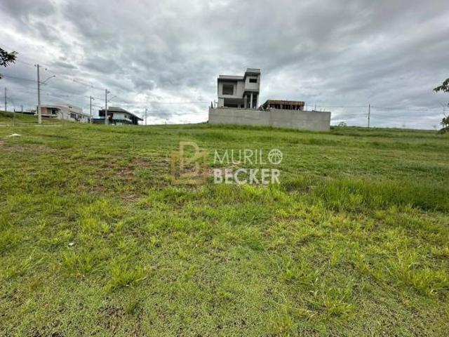 Terreno a venda com 330m2 no Condomínio Terras Alpha