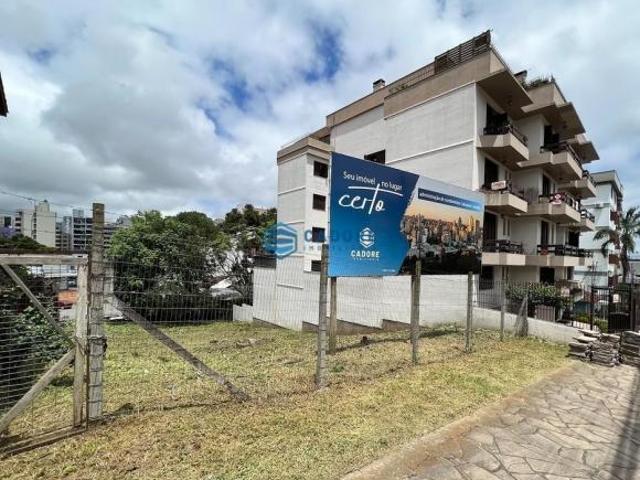 Terreno á venda com 473m² CENTRO de CXS