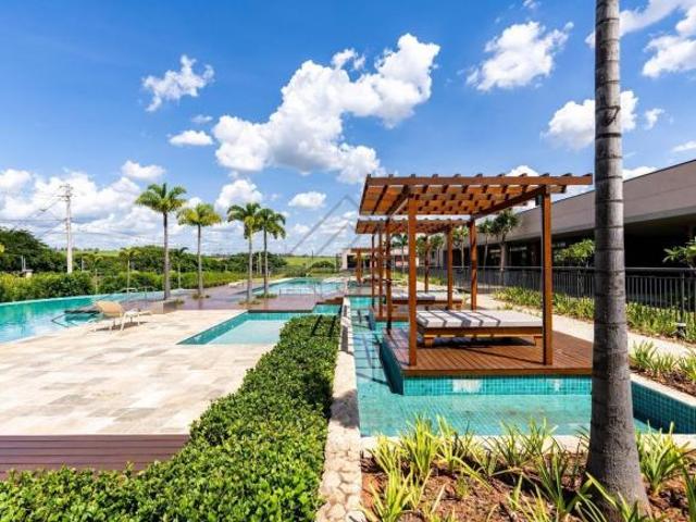 TERRENO À VENDA COM 420 M² NO RESIDENCIAL ARBORAIS