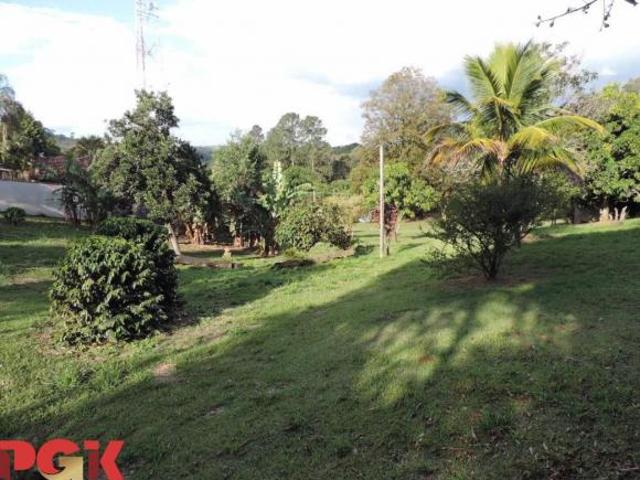 Terreno à venda com 5500 m² de área em Vinhedo/SP