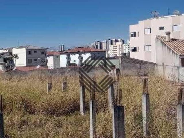Terreno à venda com 564 m² na Zona Sul em Sorocaba/SP