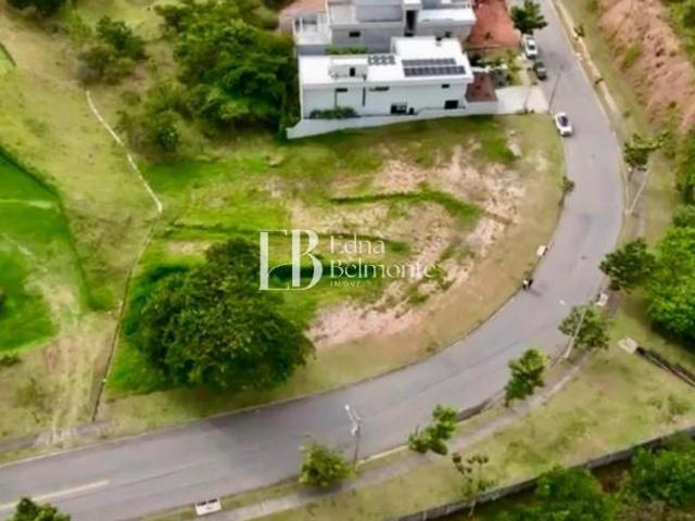 Terreno à venda com 720 m2 no Condomínio Bosque do Horto Jundiaí/SP