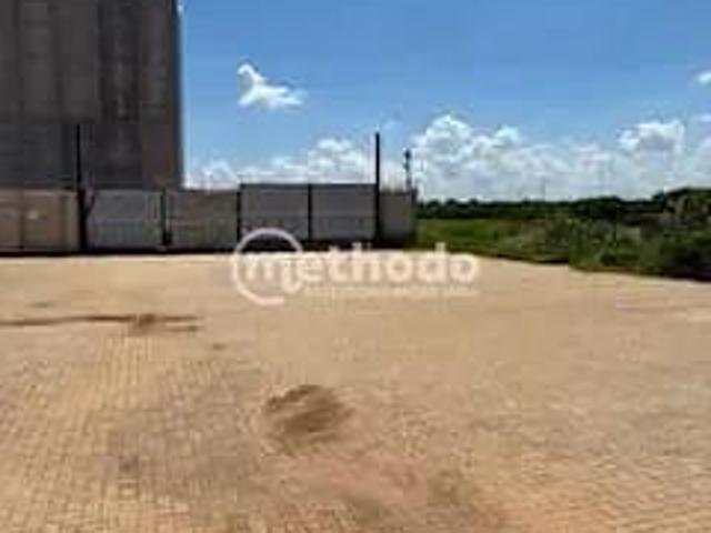 Terreno à venda com 88.000 m2, Chácaras Assay, Hortolândia, SP