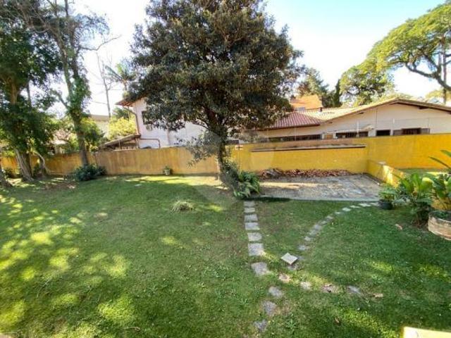 Terreno à Venda com 828m² no Alto da Boa Vista