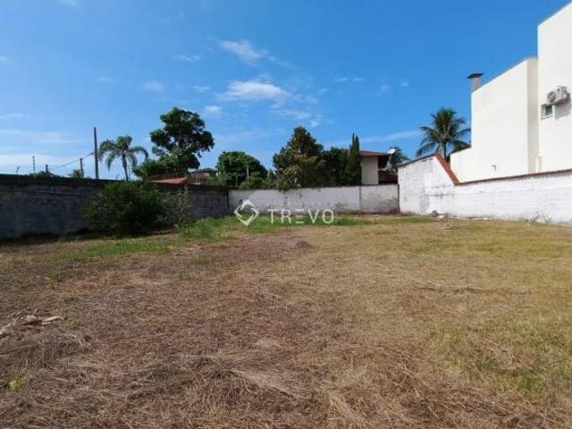 TERRENO À VENDA COM 990 M² EM UM DOS MELHORES CONDOMÍNIOS DE BERTIOGA/SP