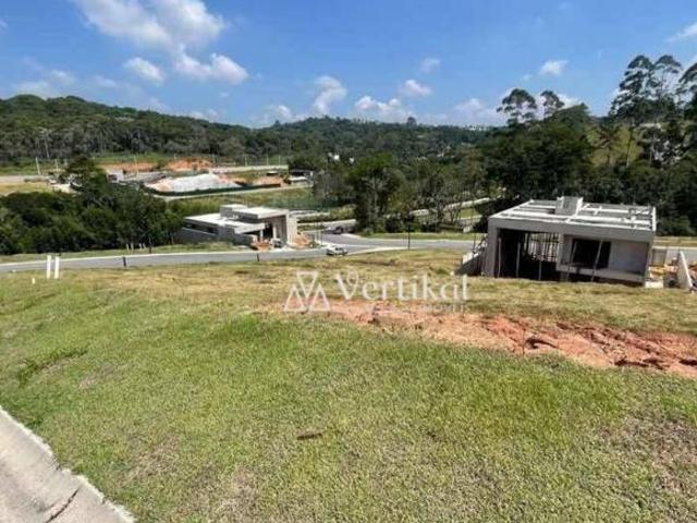 Terreno à venda Cond. Quinta dos Lagos na Granja Viana