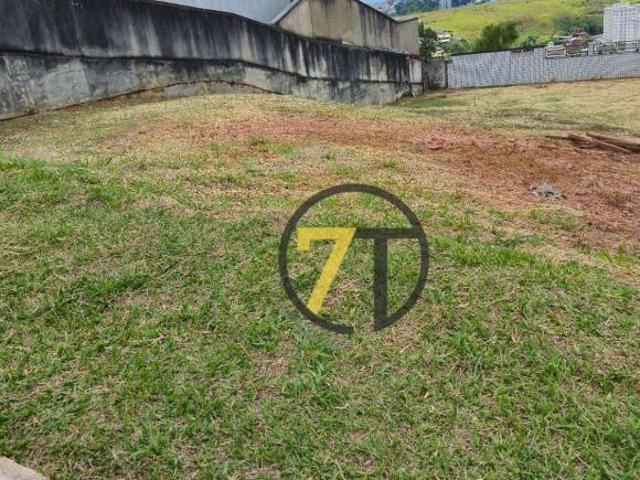 Terreno à Venda Condomínio