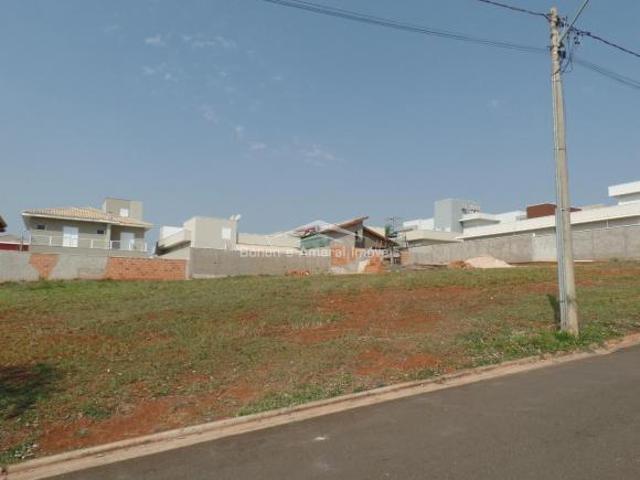 Terreno à venda, Condomínio Terras do Cancioneiro Paulínia/SP