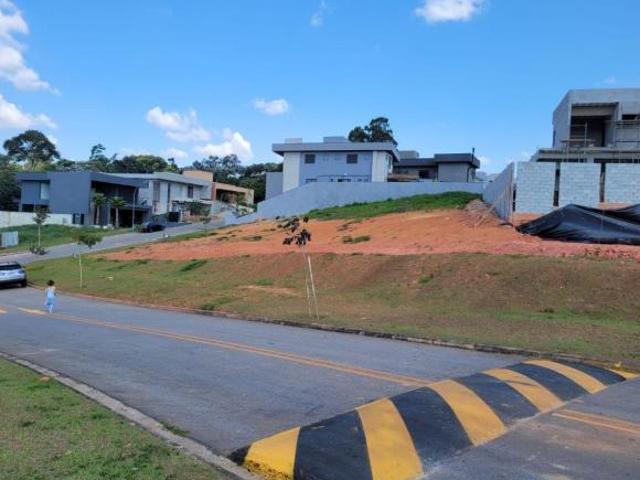 Terreno à venda Condomínio Vintage na Granja Viana