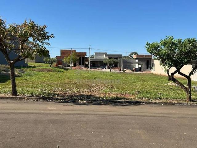 Terreno a venda condominio Villagio d Italia