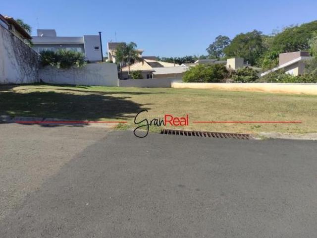 TERRENO A VENDA CONDOMINIO SANTA CLARA