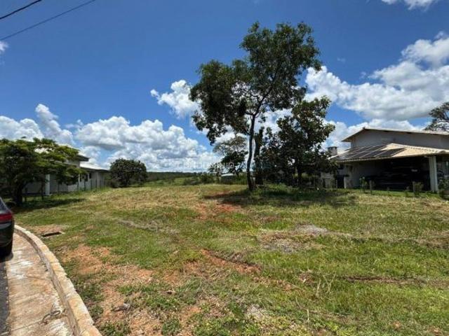 Terreno à venda Canto da Siriema