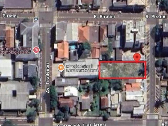 Terreno à venda, Centro, em uma localização privilegiada no centro da cidade