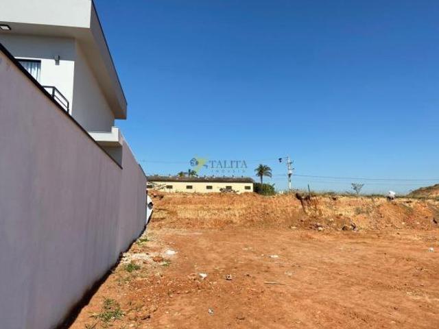 Terreno à venda Cittá Bellucci Cerquilho
