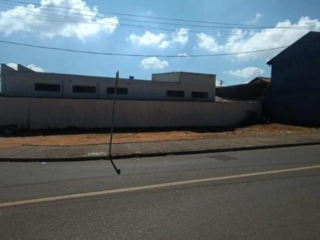 TERRENO À VENDA AVENIDA JAIME TELLINI