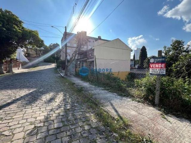 Terreno a venda bairro Cinquentenário com 1.137m²