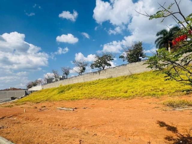 Terreno á venda Garden Residence com área de 587,22 m² Varginha/MG