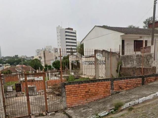 Terreno a Venda, Dores, Santa Maria