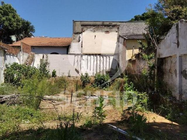 Terreno a venda de 11 X 25 com projeto aprovado para quatorze apartamentos