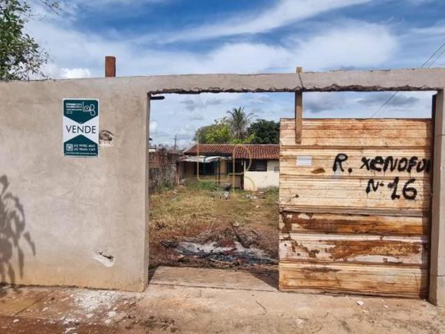Terreno à venda de 250m²
