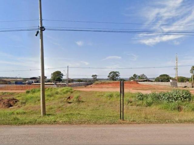 Terreno à Venda de 30.000m², dividido em 3 lotes de 10.000m², ideal para comércio, serviços e indúst