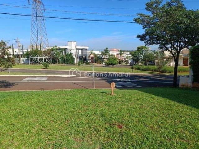 Terreno à venda de 390 m² no Condomínio Terras do Cancioneiro, Parque Brasil 500, Paulínia