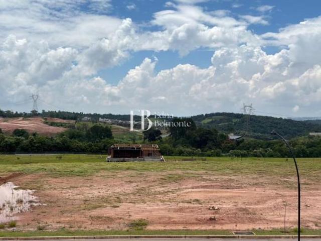TERRENO À VENDA DE 420 m2 NO CONDOMÍNIO PORTAL DOS LAGOS JUNDIAÍ/SP