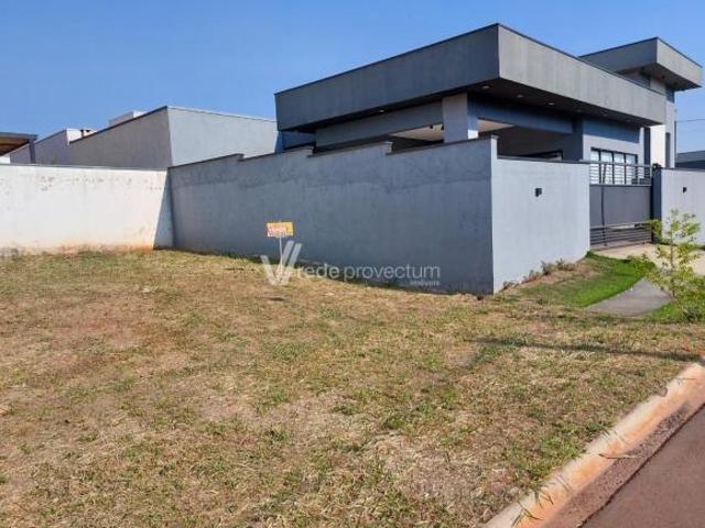 Terreno a venda de esquina a venda no Condomínio Terras de Estância em Paulinia