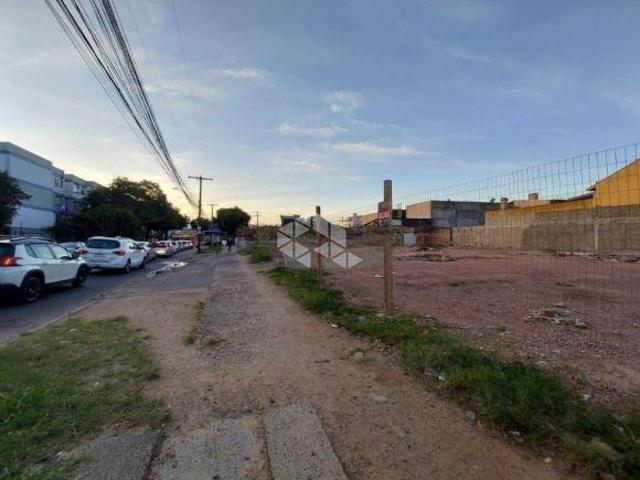 TERRENO A VENDA de esquina, plano com 1.800m² à venda no bairro Camaquã