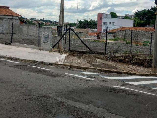 terreno á venda e para aluguel em Jardim Flamboyant