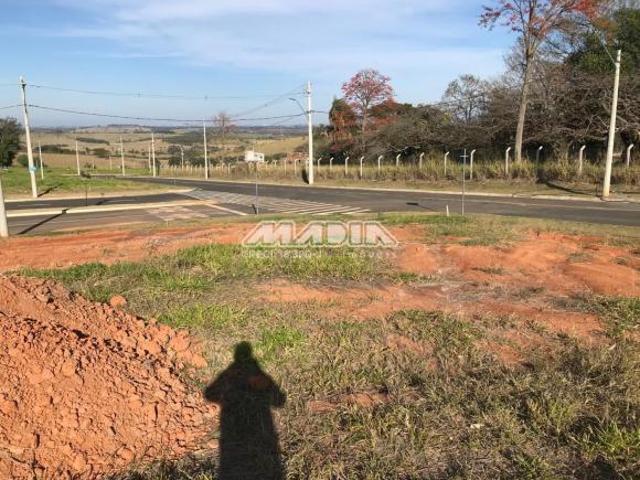 terreno à venda em Colinas do Castelo