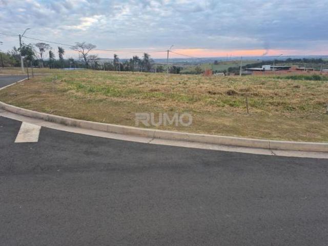 terreno à venda em Colinas do Castelo