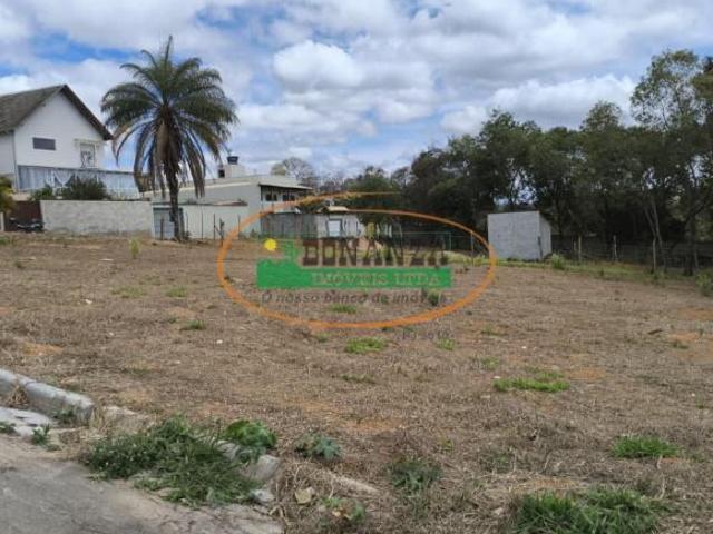 Terreno à venda em Colônia do Marçal