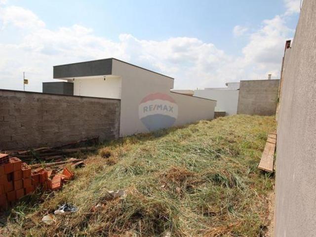 Terreno à venda em com 214,92m² em bairro tranquilo á 5 minutos do centro em Paulínia/SP