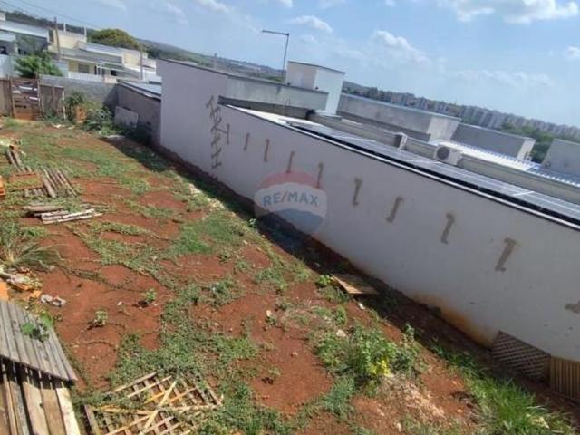 Terreno à venda em com 214,92m² em bairro tranquilo á 5 minutos do centro em Paulínia/SP