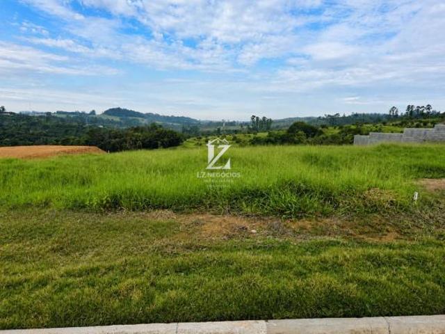 Terreno à venda em Condominio Valle dos Cervos I