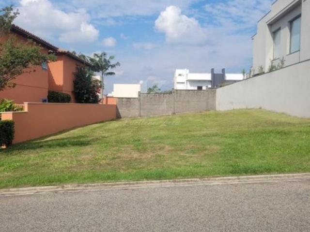Terreno à venda em Condomínio Alphaville Nova Esplanada 1