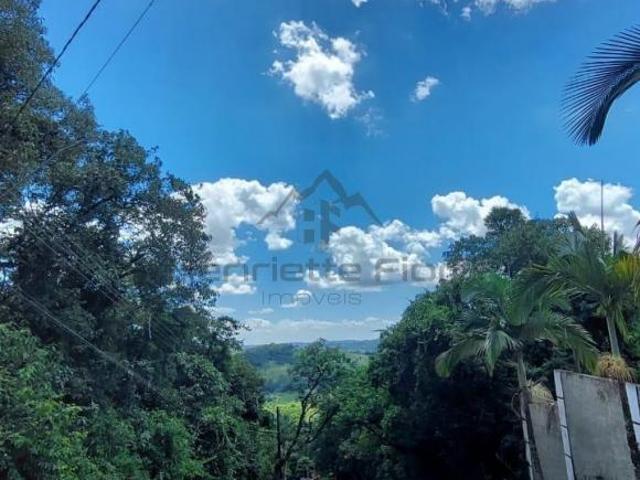 Terreno á venda em Condomínio com 1550m2
